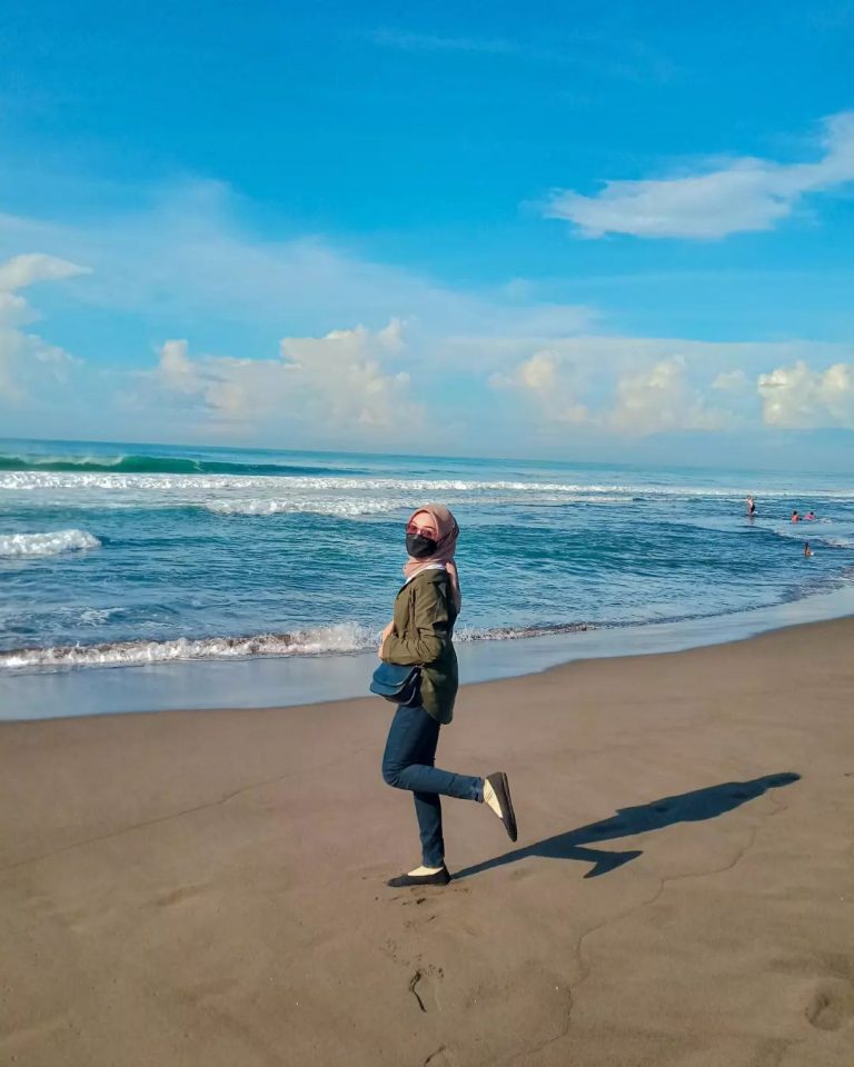 Pantai Mliwis Kebumen Lokasi, Foto, Harga Tiket Masuk Terbaru - Wisata ... Pantai Mliwis Kebumen Lokasi, Foto, Harga Tiket Masuk Terbaru - Wisata ...