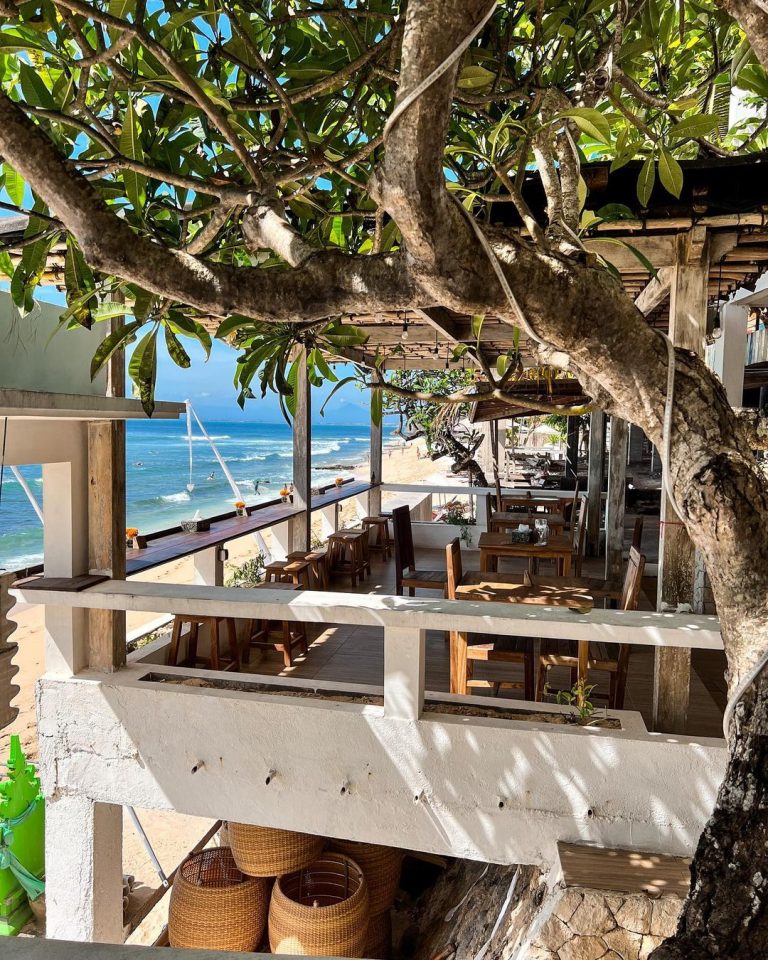 Jimmy Beach Cafe Bali Lokasi, Foto Dan Harga Menu Terbaru - Wisata Milenial