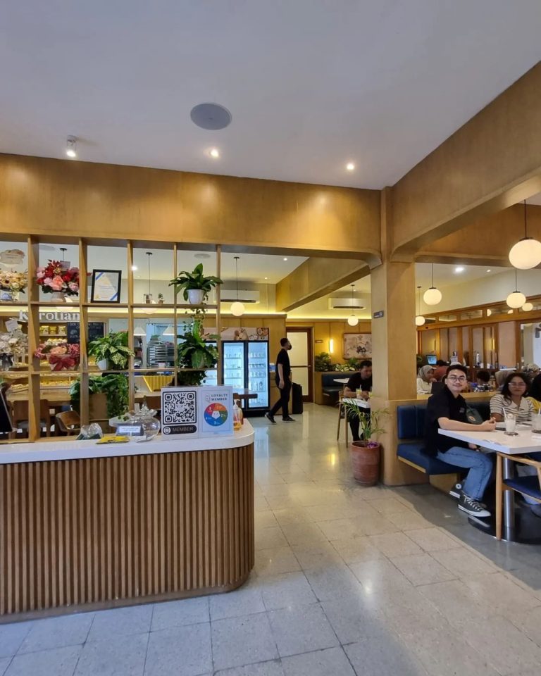 Foto Ciasem 12 Jakarta Lokasi Dan Harga Menu Terbaru - Wisata Milenial