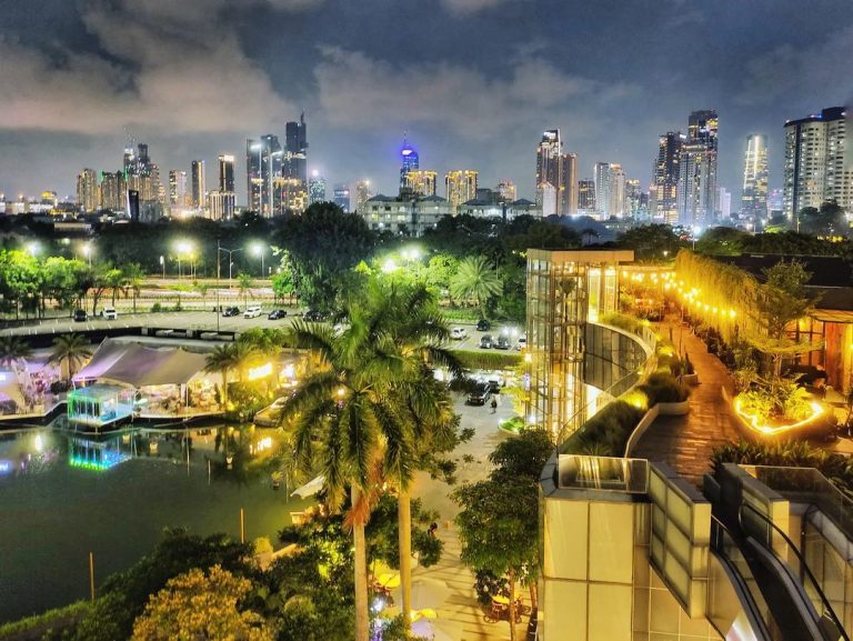 Berlibur Di Senayan Park, Foto, Skywalk, Lokasi Dan Harga - Wisata Milenial